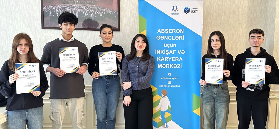 “GƏNC KADR 4” PROQRAMININ MƏZUNLARI – GİKM